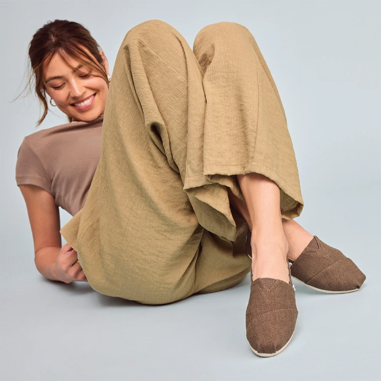 TOMS – Footwear for Men, Women and Kids | APPAREL GROUP